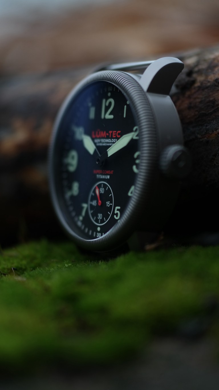 Watch Review: LumTec Super Combat B2 – Time to Blog Watches