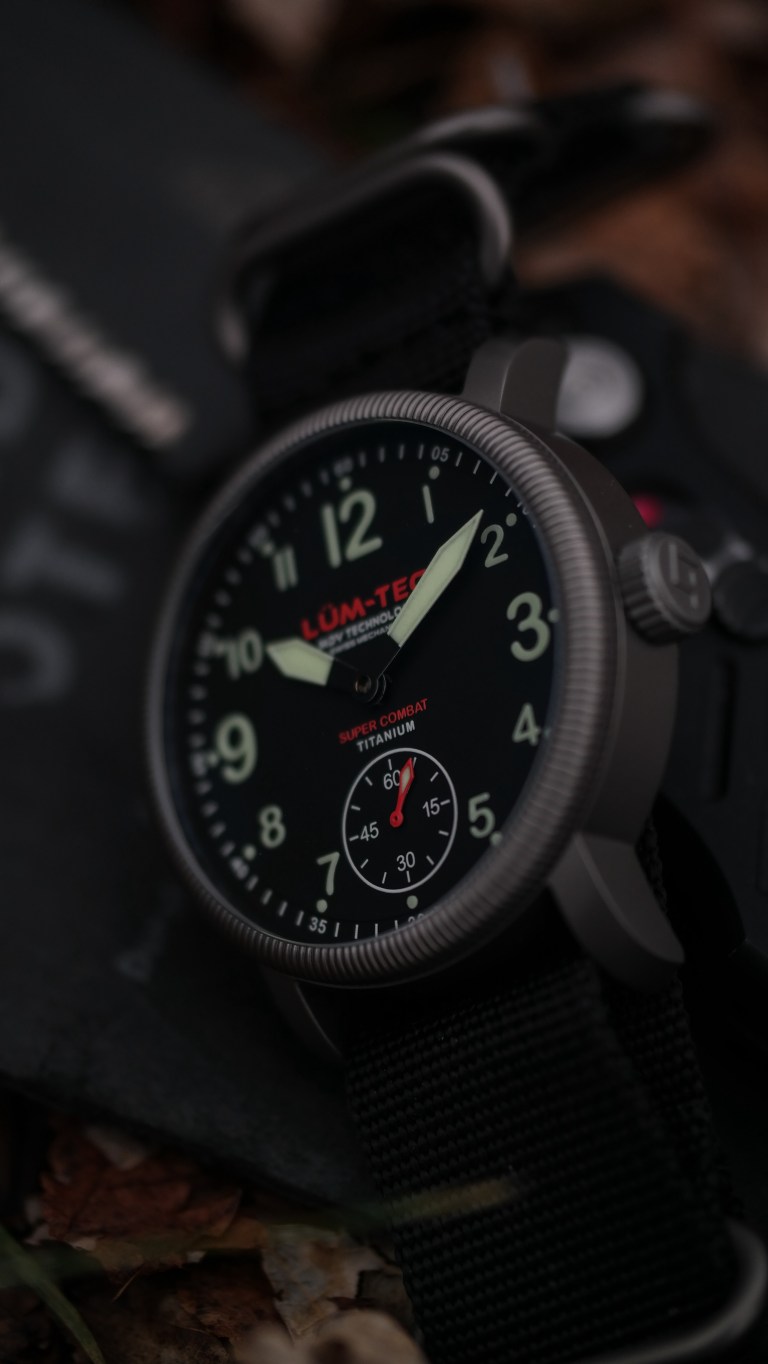 Watch Review: LumTec Super Combat B2 – Time to Blog Watches