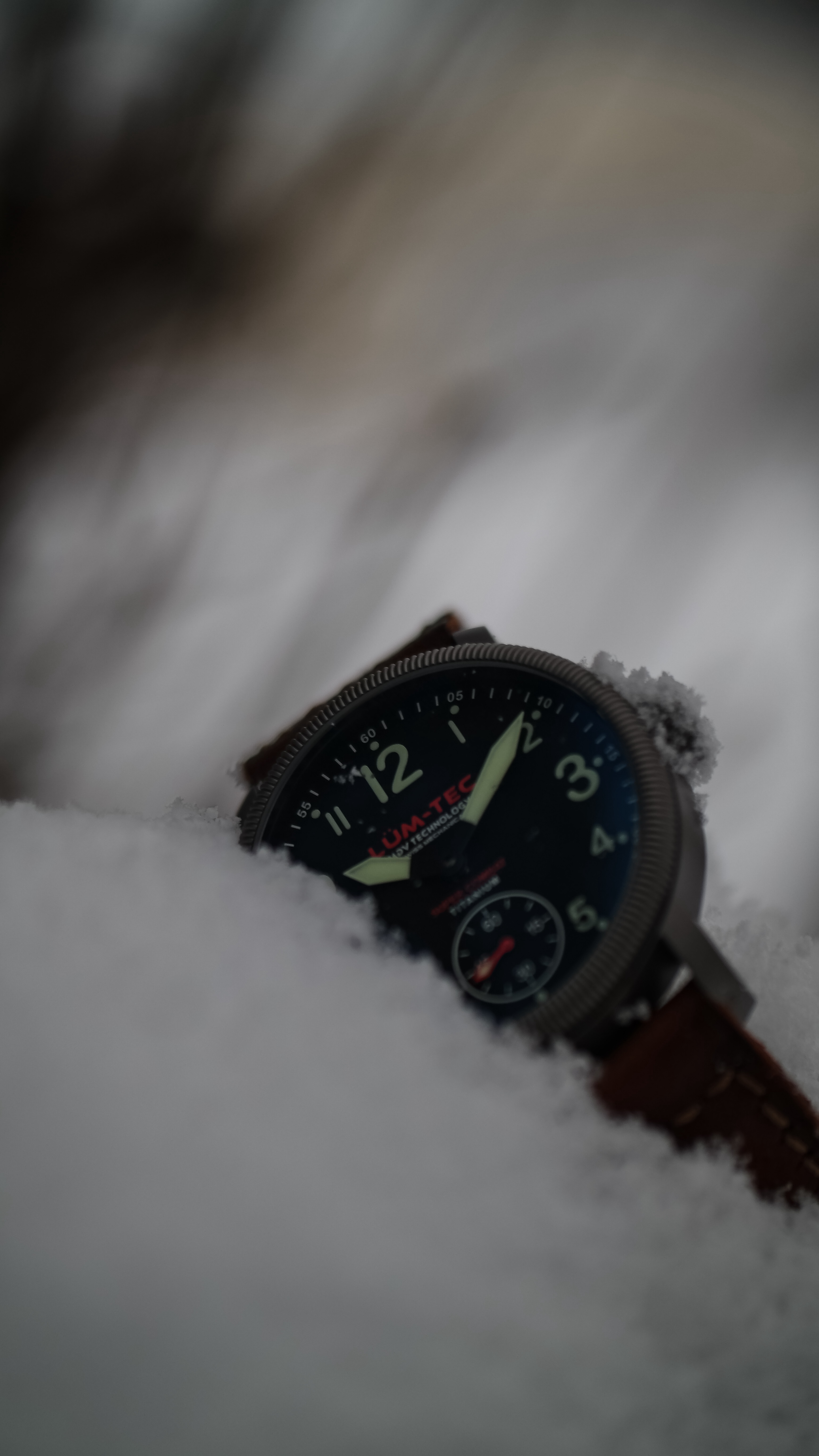 Watch Review: LumTec Super Combat B2 – Time to Blog Watches