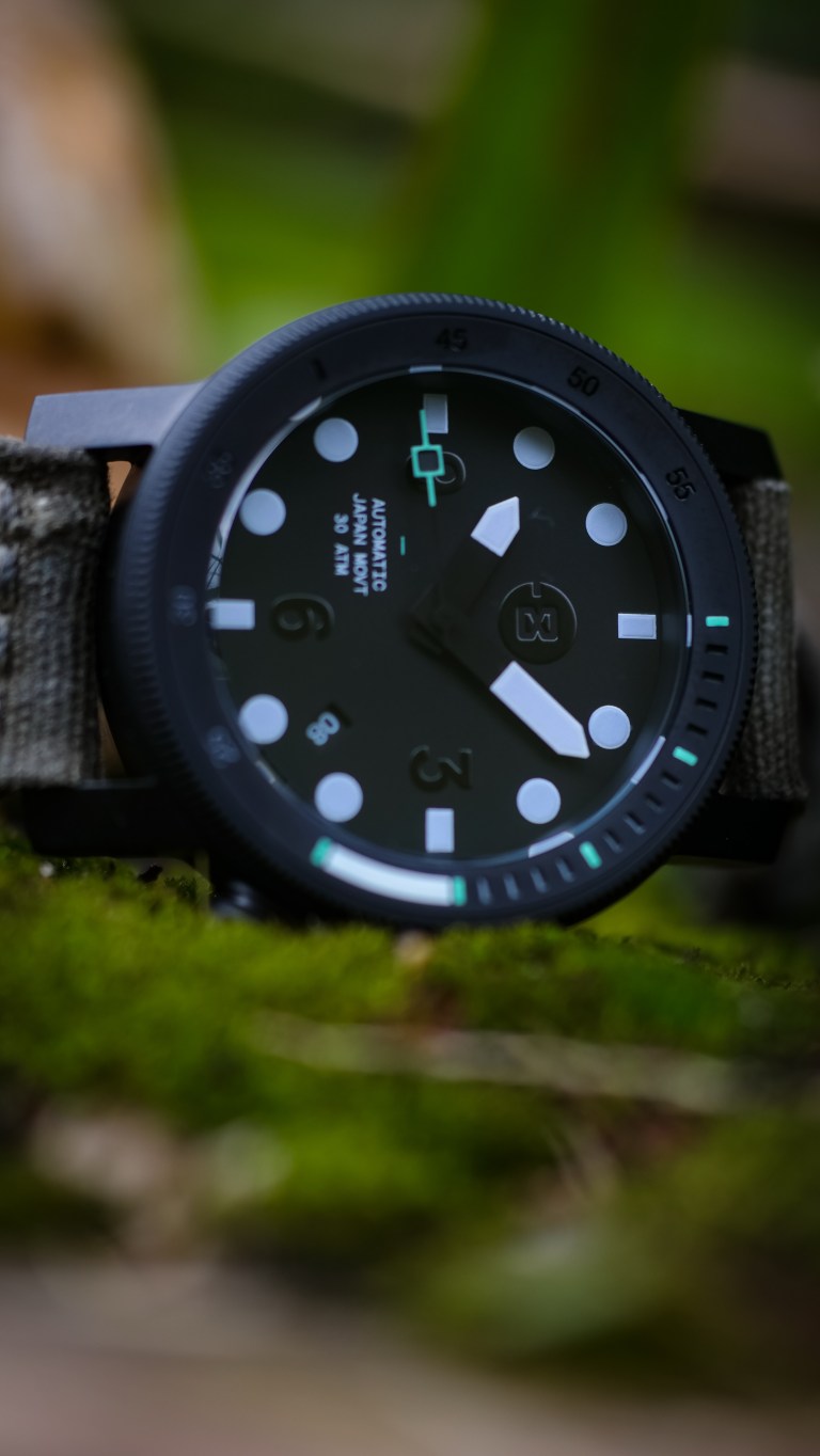 Watch Review: Minus 8 Diver 2.0 – Time to Blog Watches