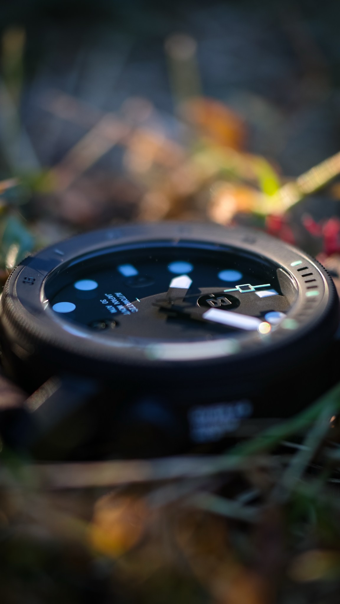 Watch Review: Minus 8 Diver 2.0 – Time to Blog Watches